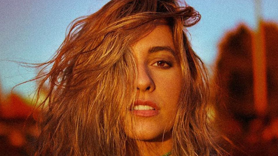 MishCatt presentó el video de "Goofy" « ||| Revista Bombea